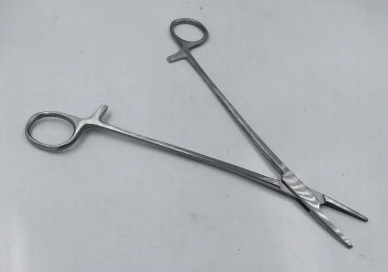 Needle Holder Marwa 24 cm