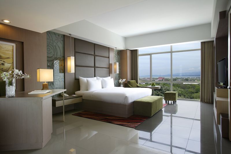 Executive Suite - Kamar Hotel Santika Palu