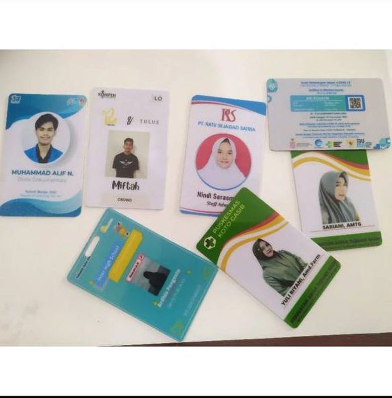 ID-CARD custom