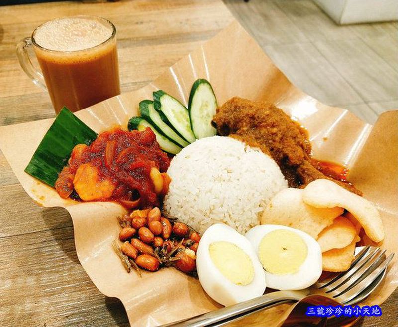 PAKET MAKANAN KOMPLIT