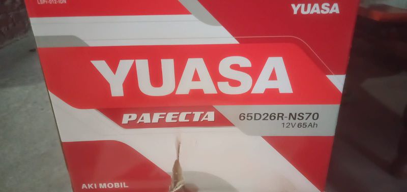 AKI MOBIL YUASA PAFECTA 65D26R-NS70