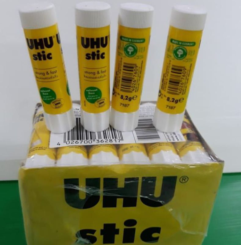 Lem UHU Stick 8,2 gram