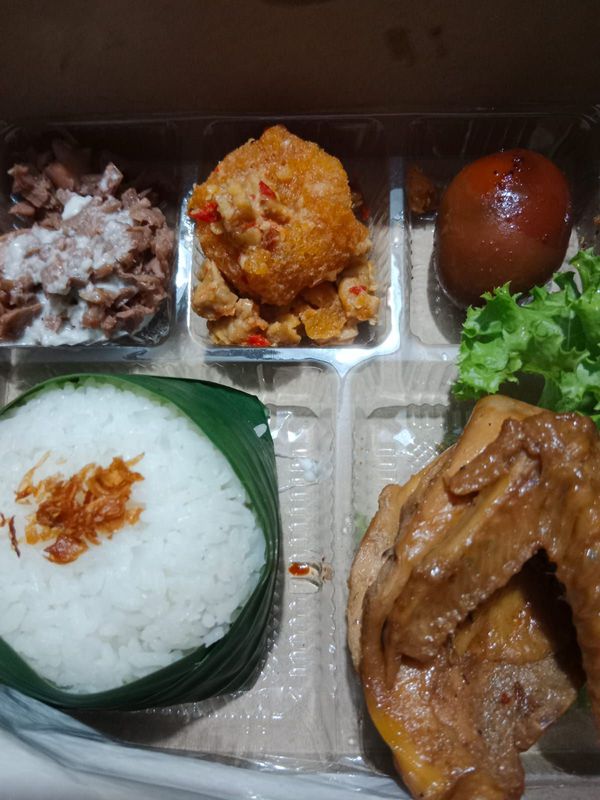 NASI GUDEG KOMPLIT