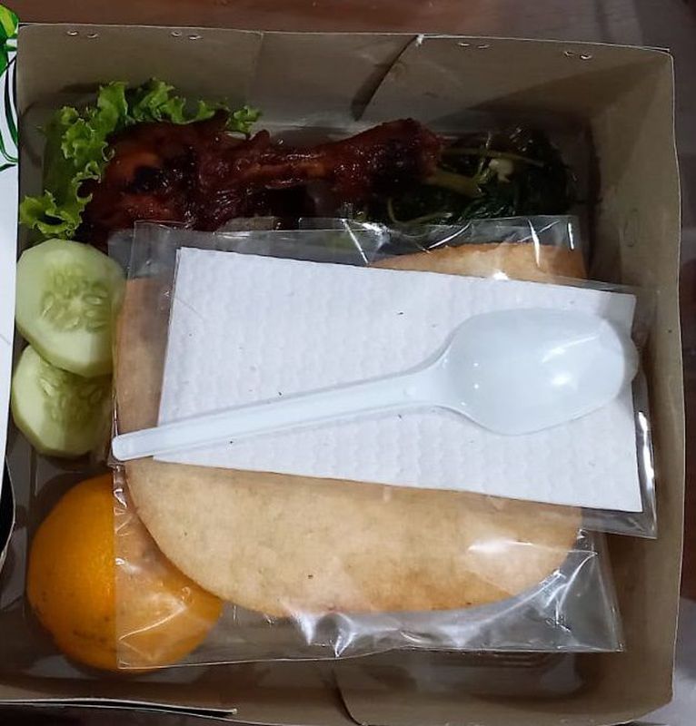 Paket Nasi Box dan Snack Box Varian R5x