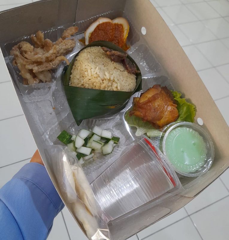 Paket Nasi Box dan Snack Box Varian R7x