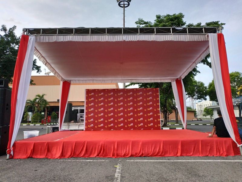 Sewa Dekorasi Luar Ruang / Ruangan / Panggung / Booth / Stand Pameran ...