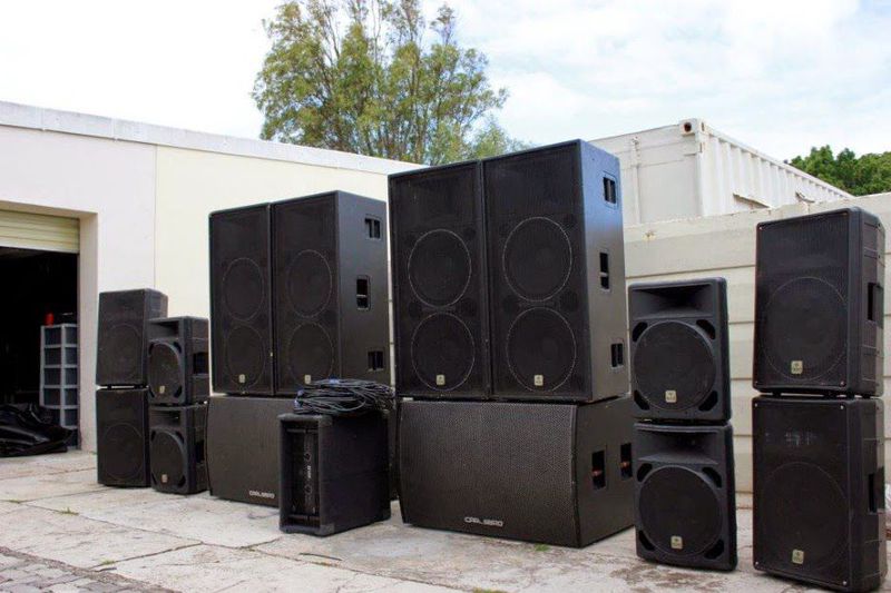 sound system besar
