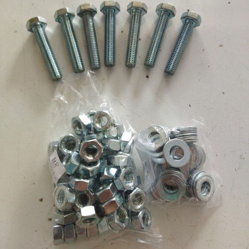 Baut dan Mur 10X2