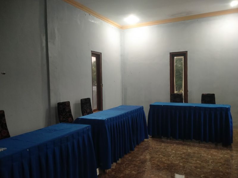 Ruang meeting Bougenville