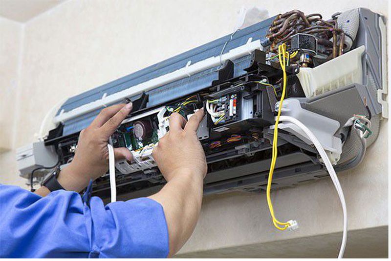 Service AC Split