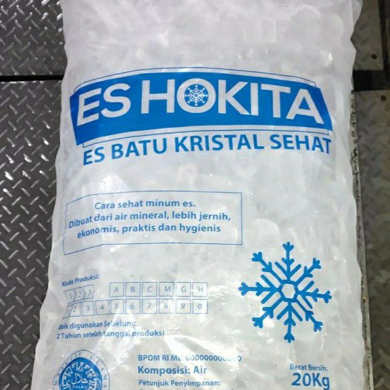 Es batu kristal
