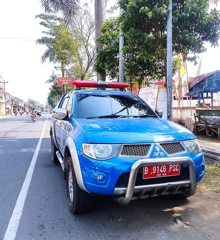 Service dan perbaikan Mobil B 9146 PSC