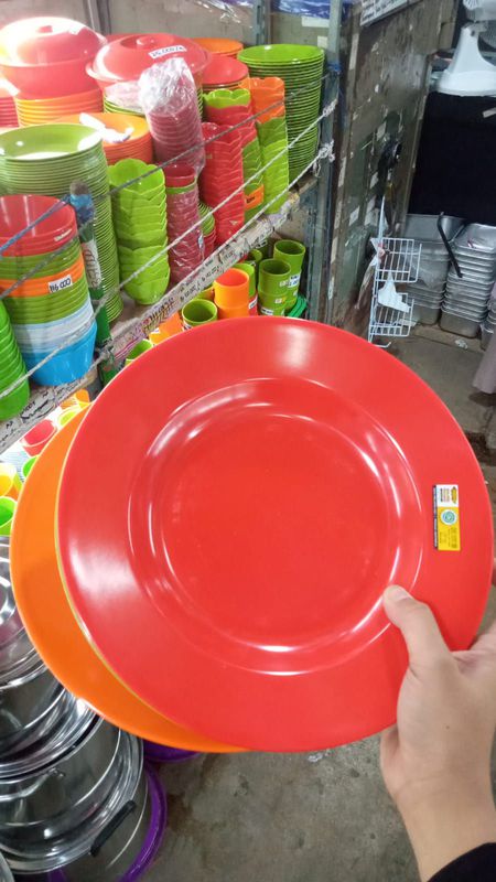 Piring Besar / Piring Makan
