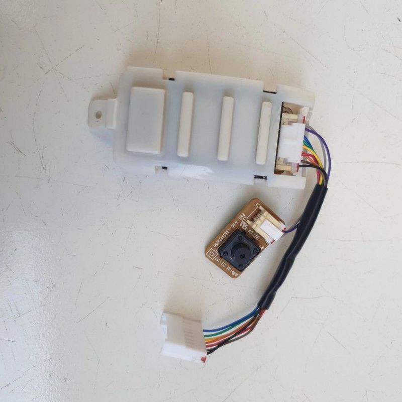 Perbaikan modul sensor remot AC