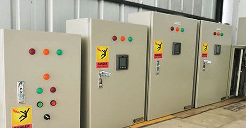 Panel Utama Lengkap Beserta Isinya