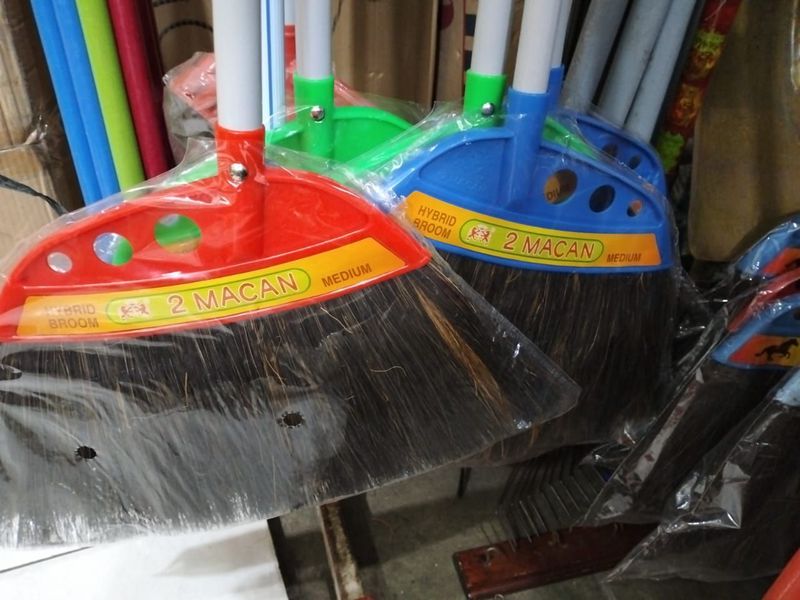 SAPU/SAPU IJUK/SAPU LANTAI