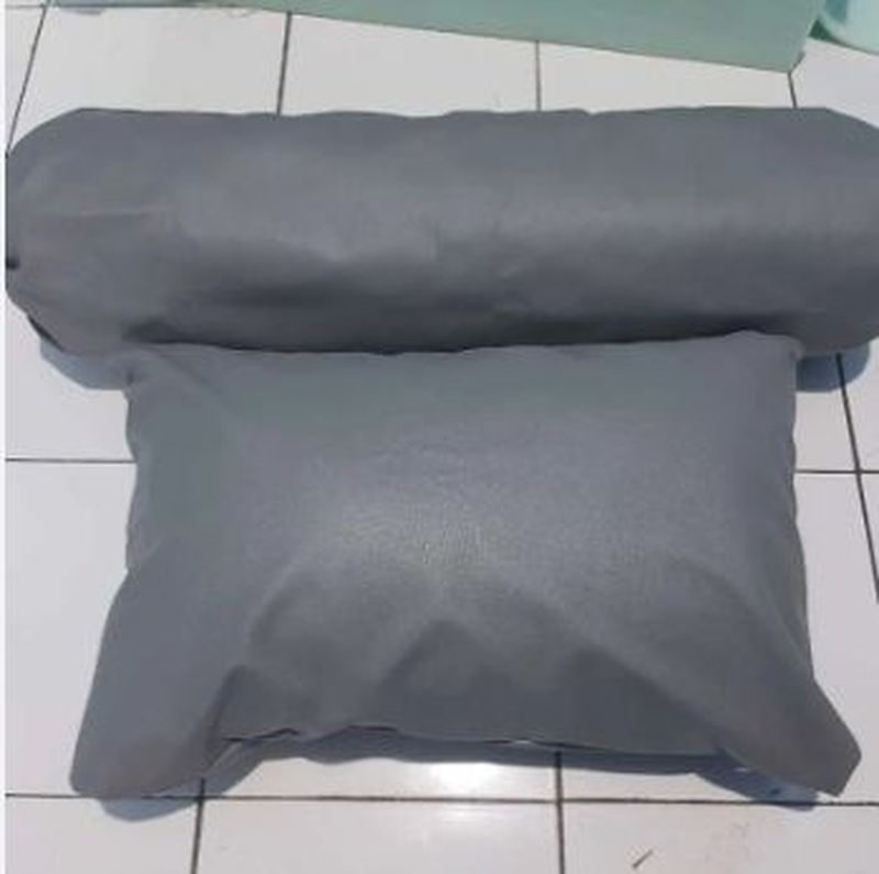 Kantung perlak bantal