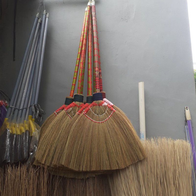 Sapu Lantai - Sapu Rayung