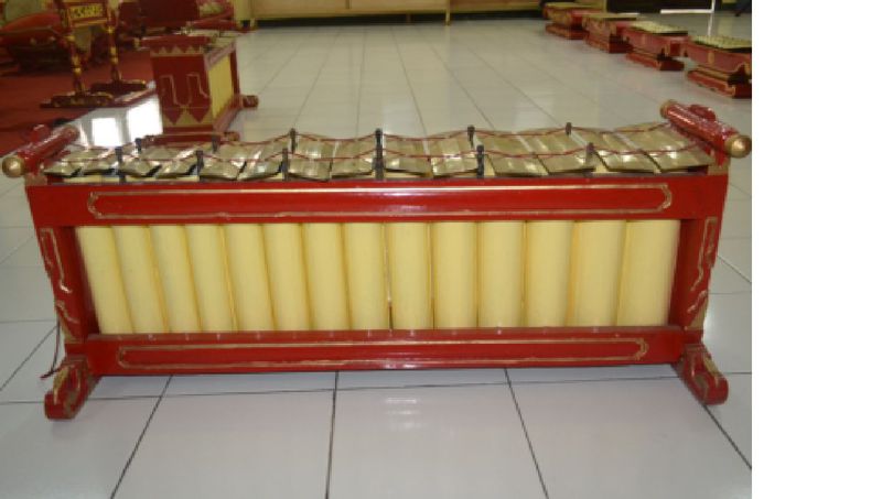 Gamelan Besi Ageng Gender Penerus Pelog Bem