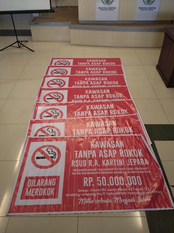 Banner Dilarang Merokok
