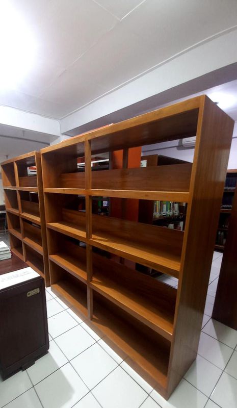 Rak Buku (Custom)