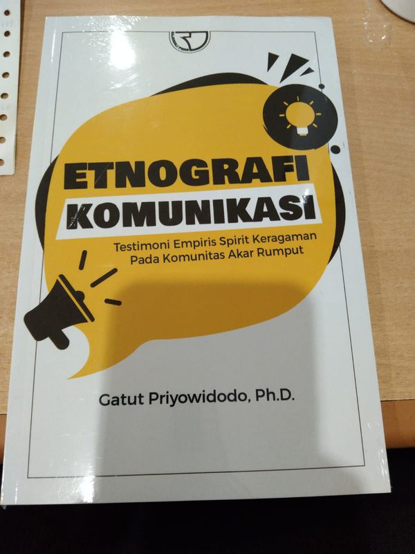 ETNOGRAFI KOMUNIKASI