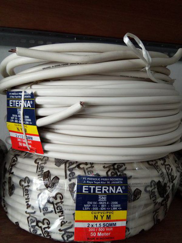 kabel listrik warna putih 5 meter