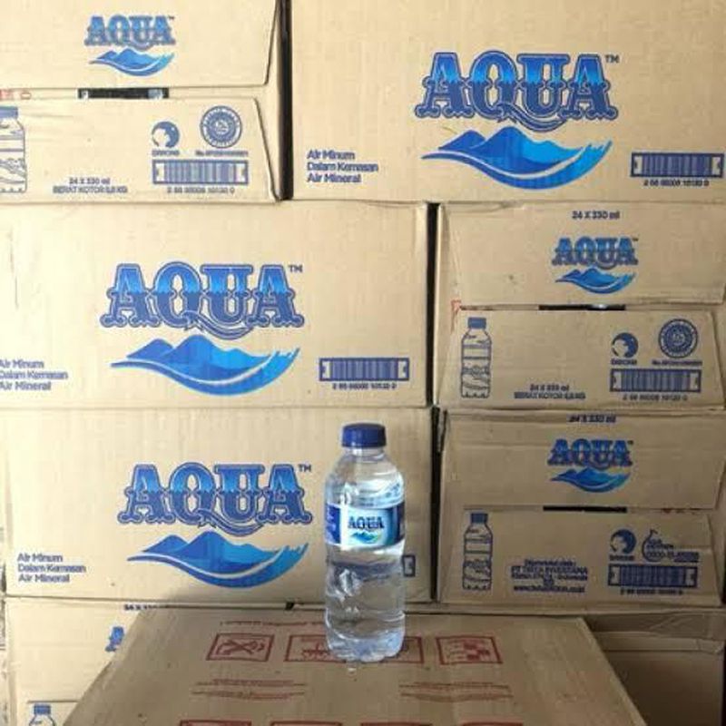 Aqua Botol 300/330 Ml