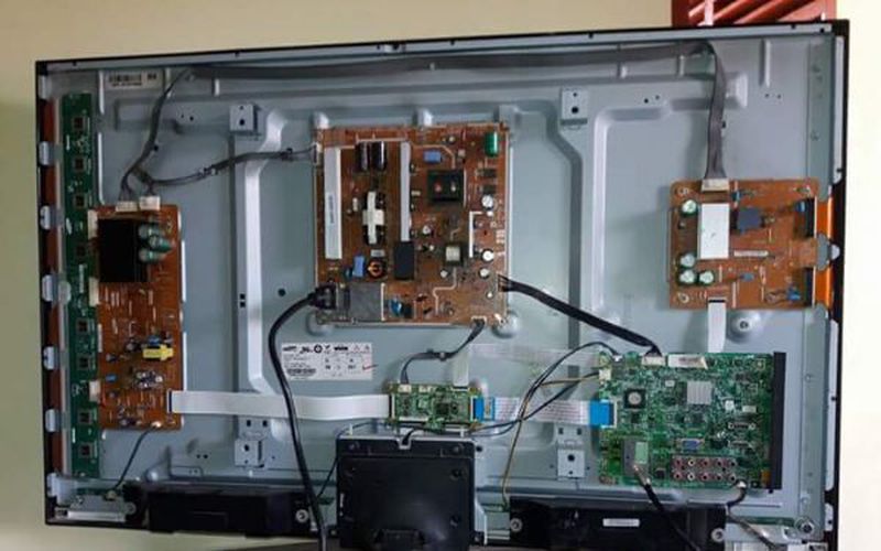 Service Televisi Bergaransi | Perbaikan Segala Jenis TV