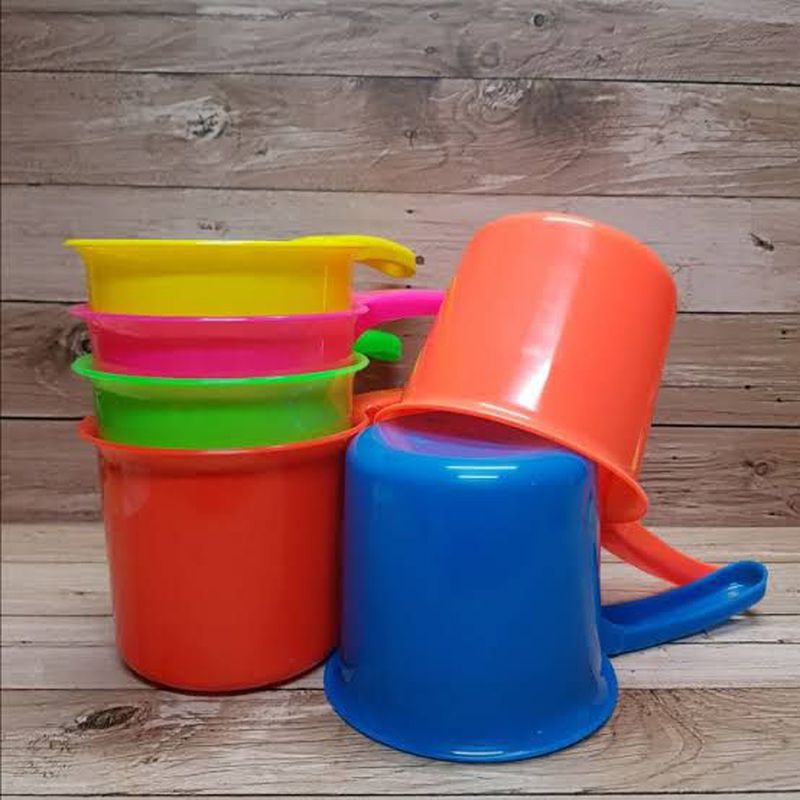 Gayung Air Plastik ukuran Besar