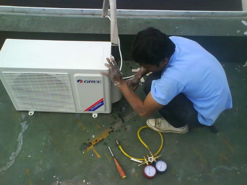 Jasa Service AC STANDING