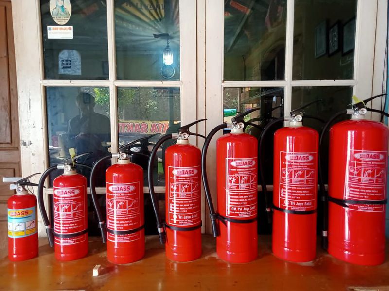 Isi Ulang APAR Jenis Powder