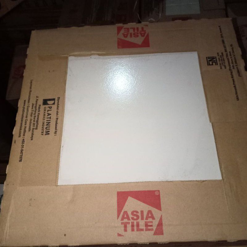Keramik Asia Tile Putih 30 x 30