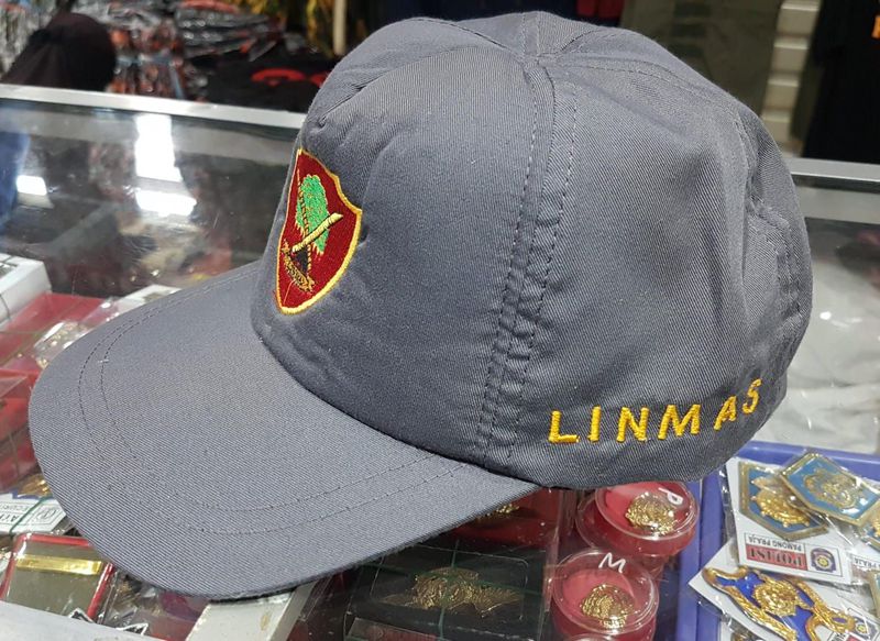 TOPI LINMAS
