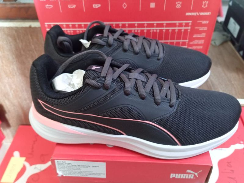 Sepatu Puma Softride - 42