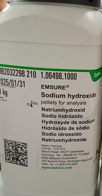 Sodium hydroxide pellets