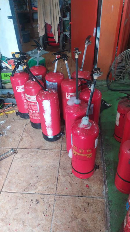 Refill / Isi Ulang APAR (Alat Pemadam Api Ringan) 4,5 Kg Dry Powder