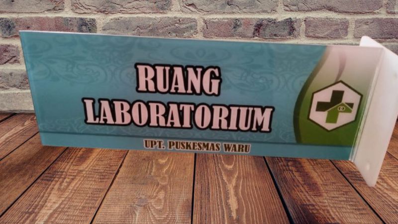 papan nama ruangan