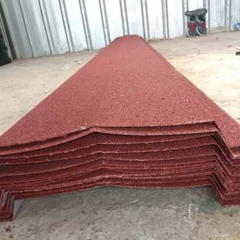 Bubungan Genteng Metal