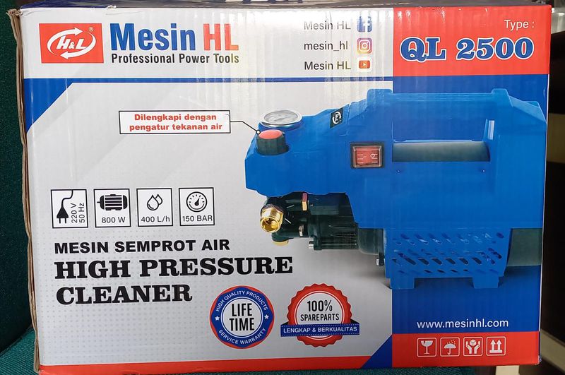 Mesin semprot air