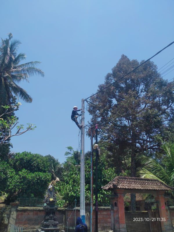 Pengadaan dan Pemasangan Dead End (Tarikan Kabel)