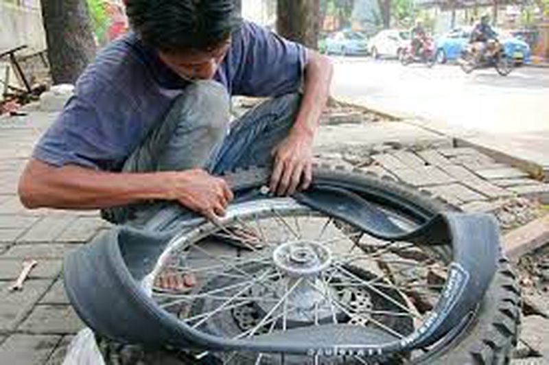 Jasa Pasang Ban Luar dan Dalam Verza