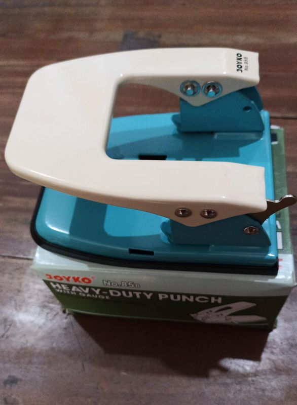 Pembolong Kertas/Heavy Duty Punch