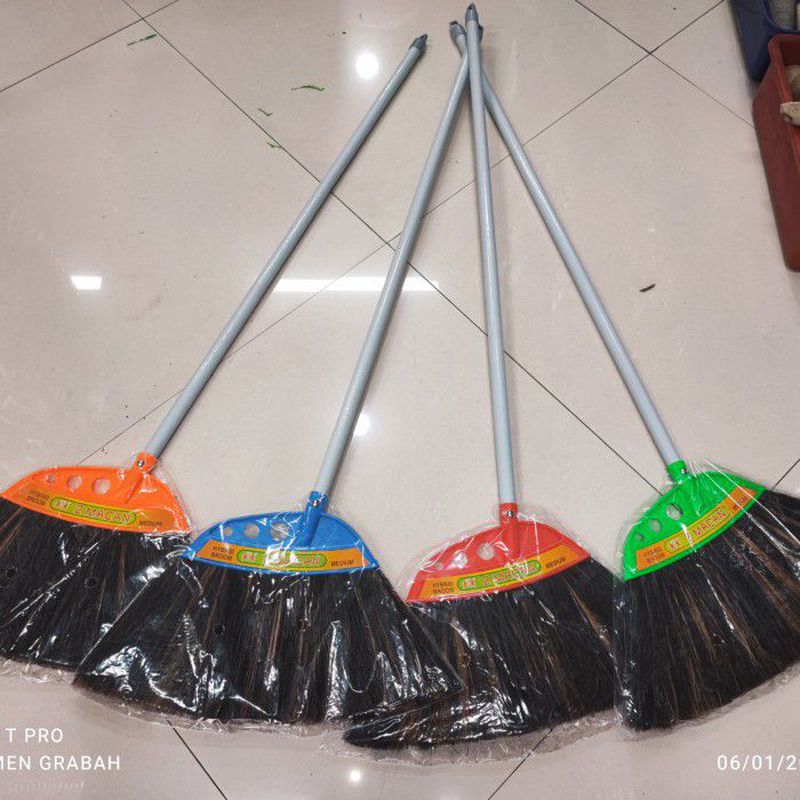 Sapu Ijuk 2 macan - Hijau