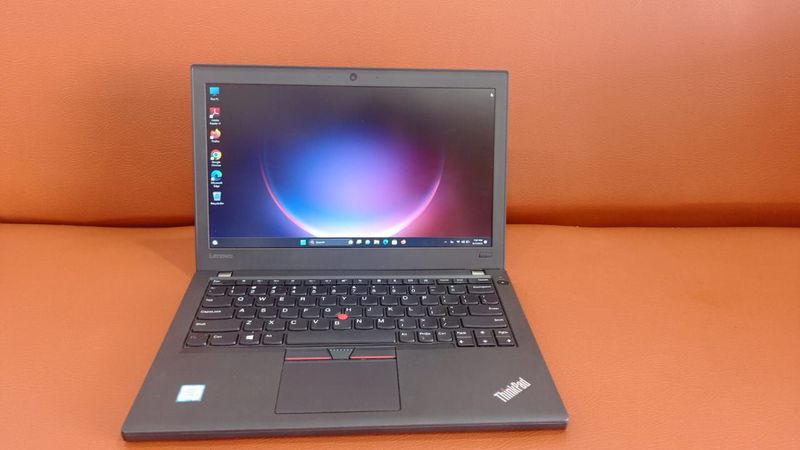 Laptop Thinkpad X270