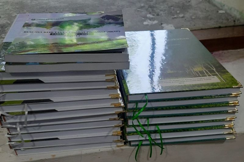 Jilid Hardcover F4/A4