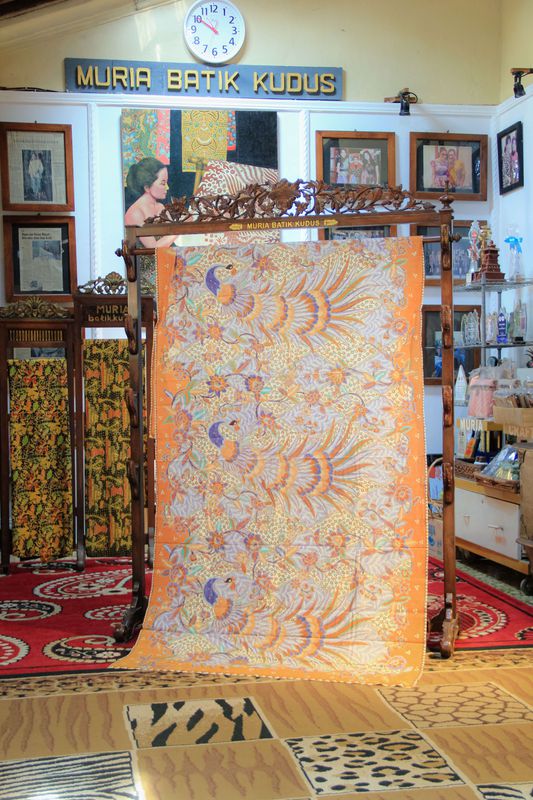 Batik tulis motif Merak Catlea