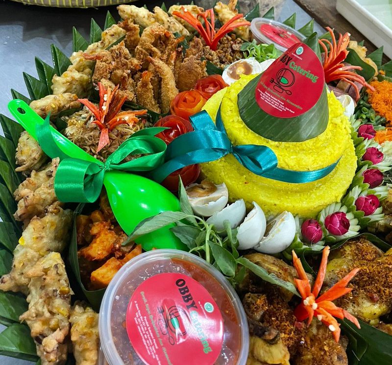 Paket Tumpeng