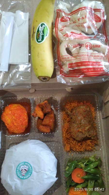 nasi rames daging paket premium