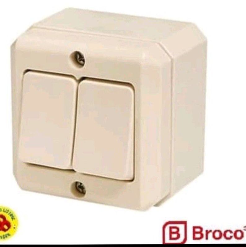 Saklar serie Out Bow Broco cream